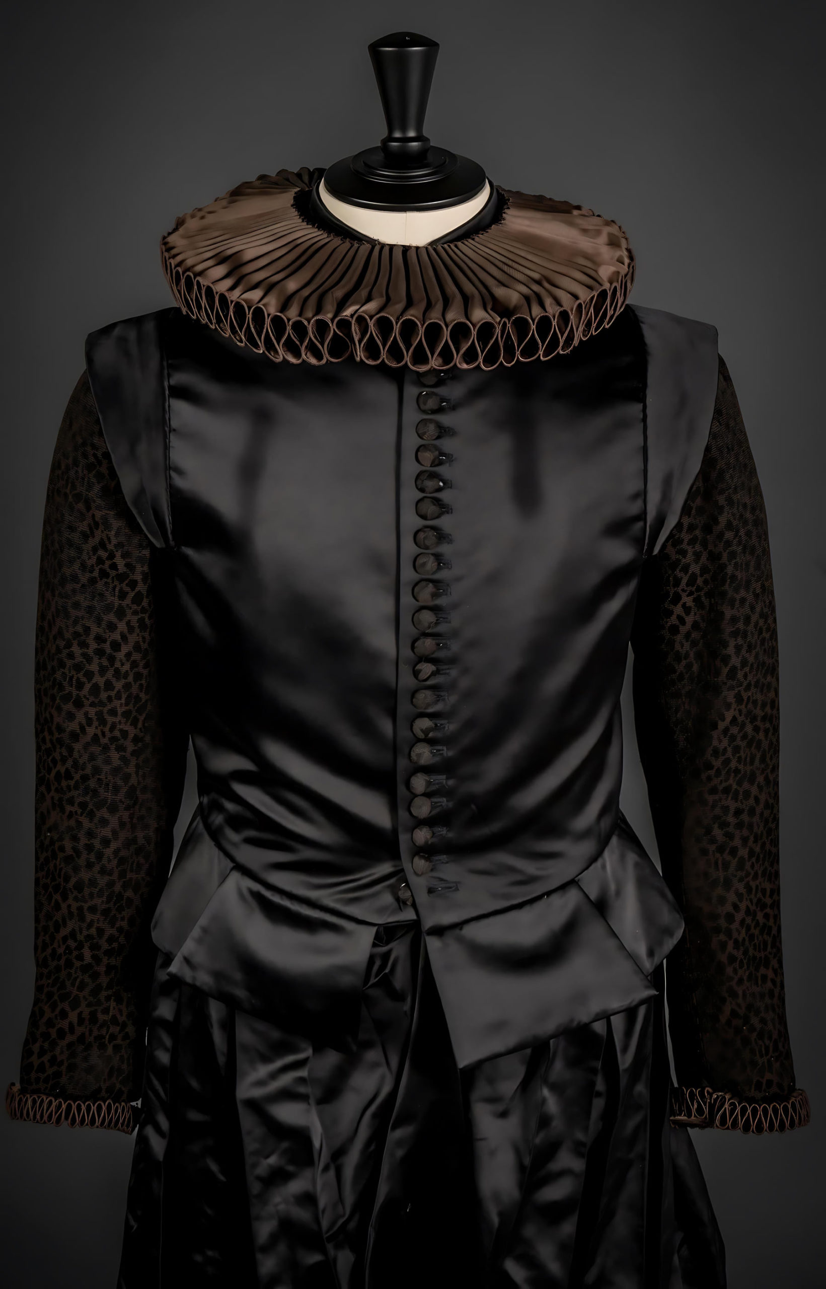 Home - Peris Costumes